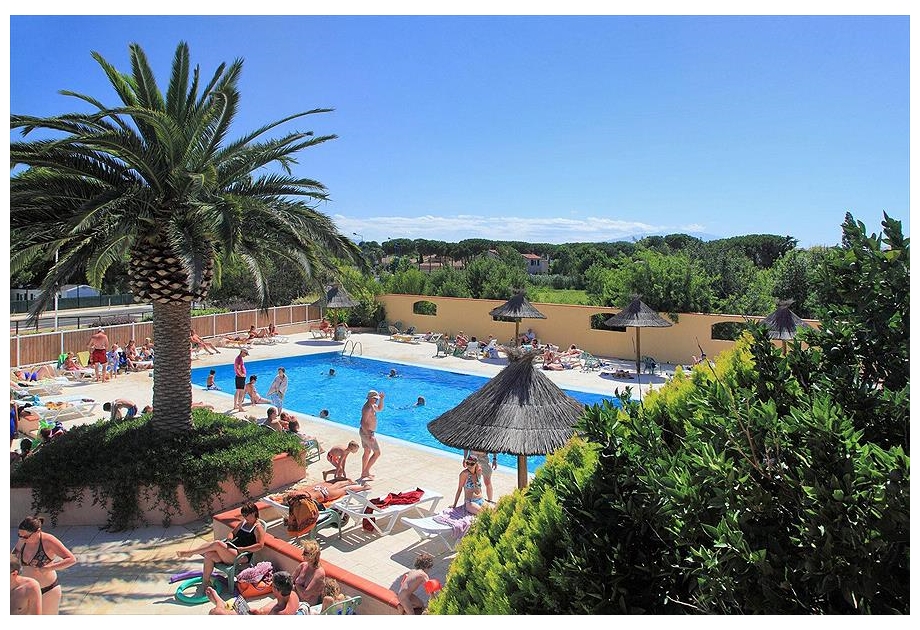 Languedoc Roussillon Camping Sites 1 to 20 in Languedoc Roussillon, France